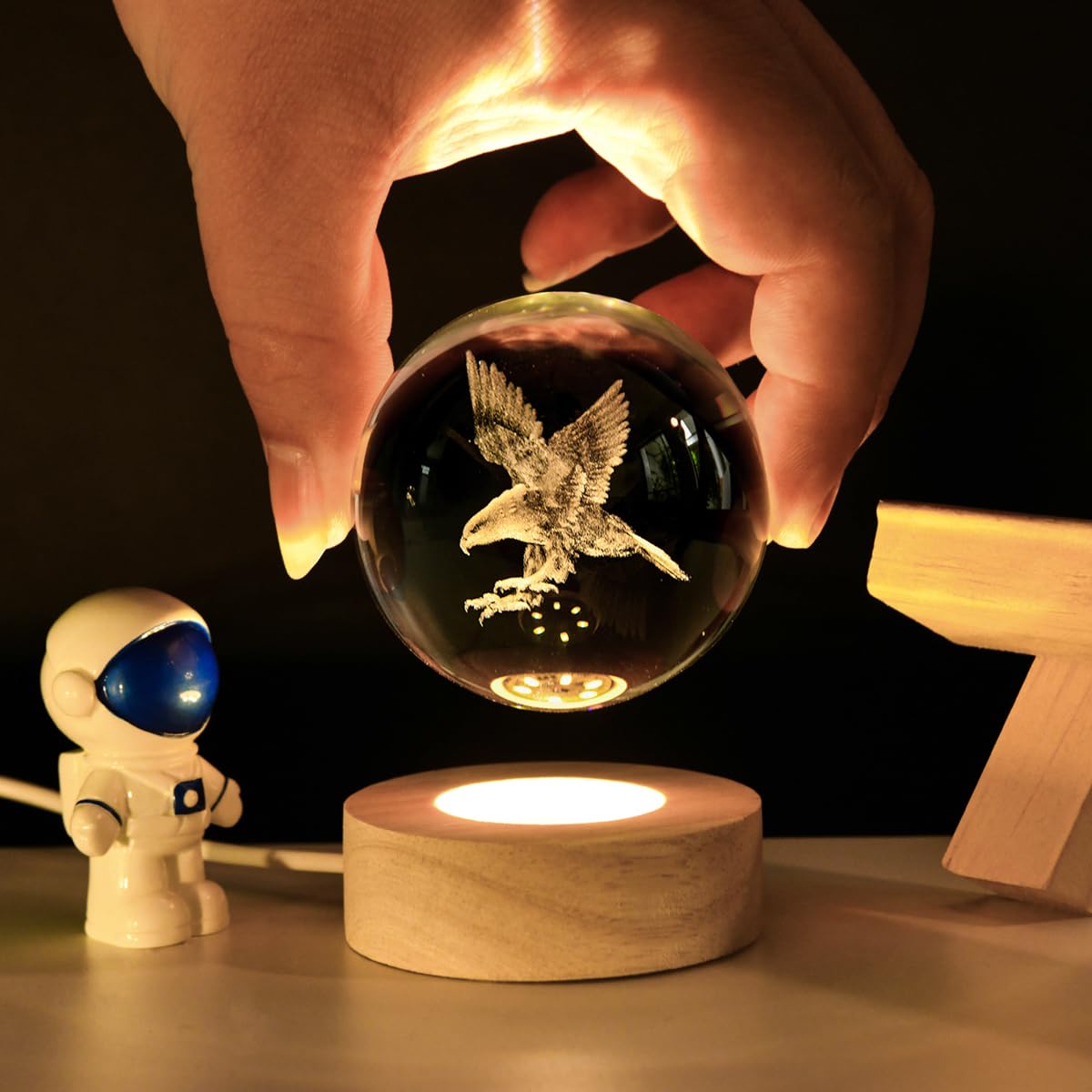 QIANCHANG 3D Eagle Crystal Ball Night Light, Laser Etched Glass Eagle ...