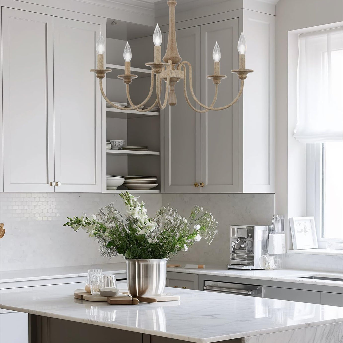 Kira Home Sherbrooke 24'' 5-Light French Country Chandelier, Adjustabl ...