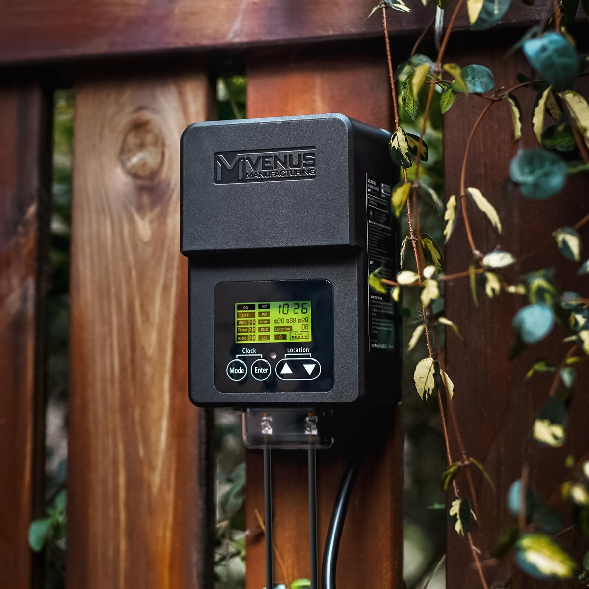 VENUS MANUFACTURING 120W Outdoor Low Voltage Transformer with Timer ...